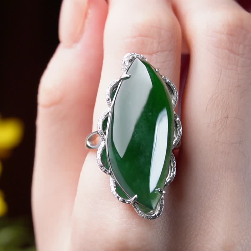 Icy Old Blue Jadeite Ring with 18K Gold and Diamonds | Natural A-Grade ...
